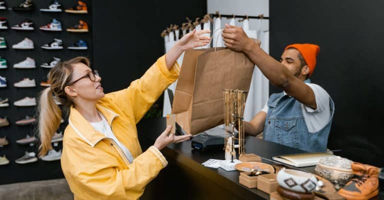 3 façons de faciliter les retours pour vos clients et votre entreprise
